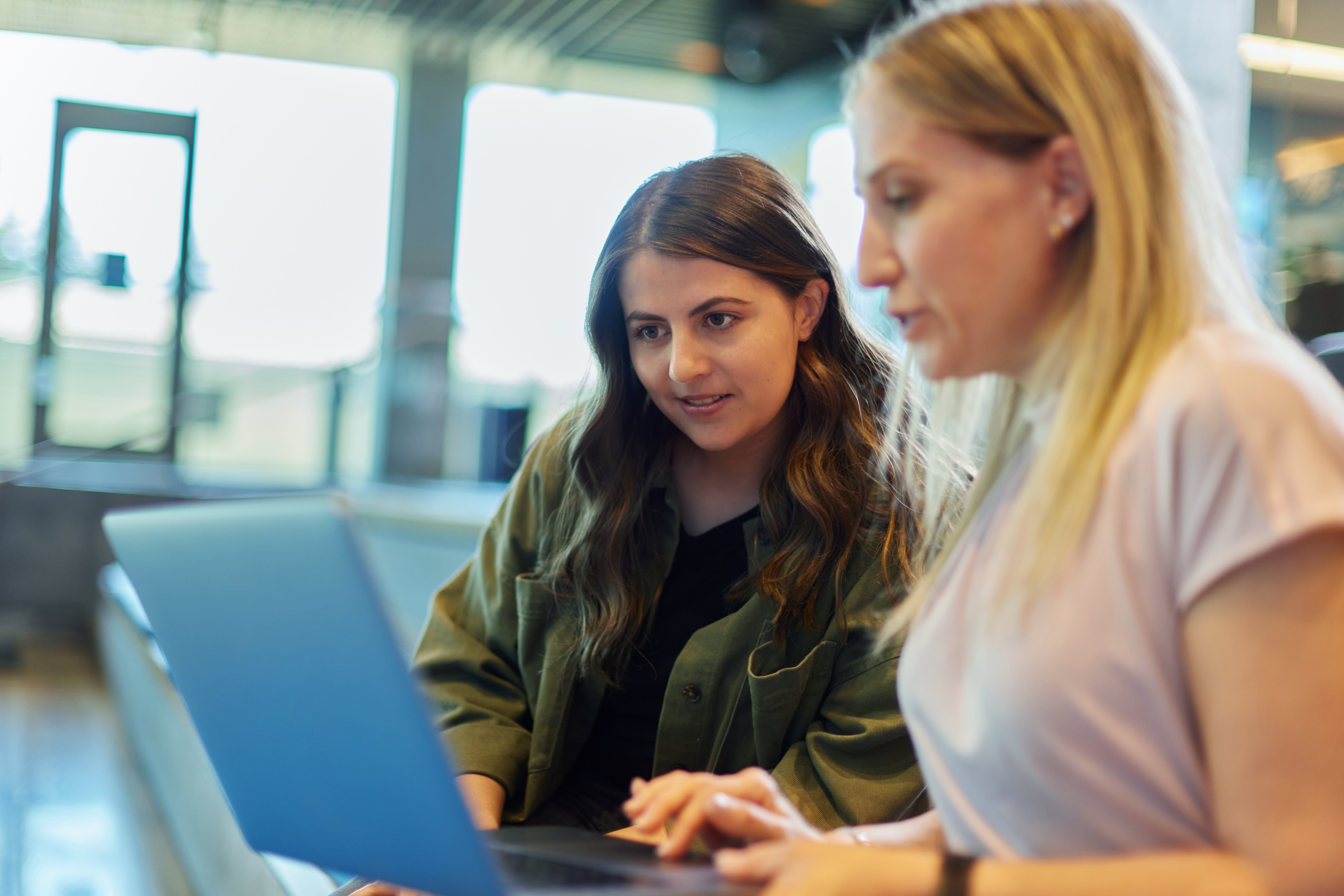 Mentoring in the Workplace: Benefits & Best Practices - Intuit Blog