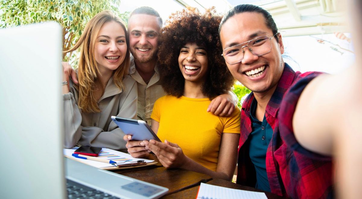 What does ally mean in the workplace? - Intuit Blog