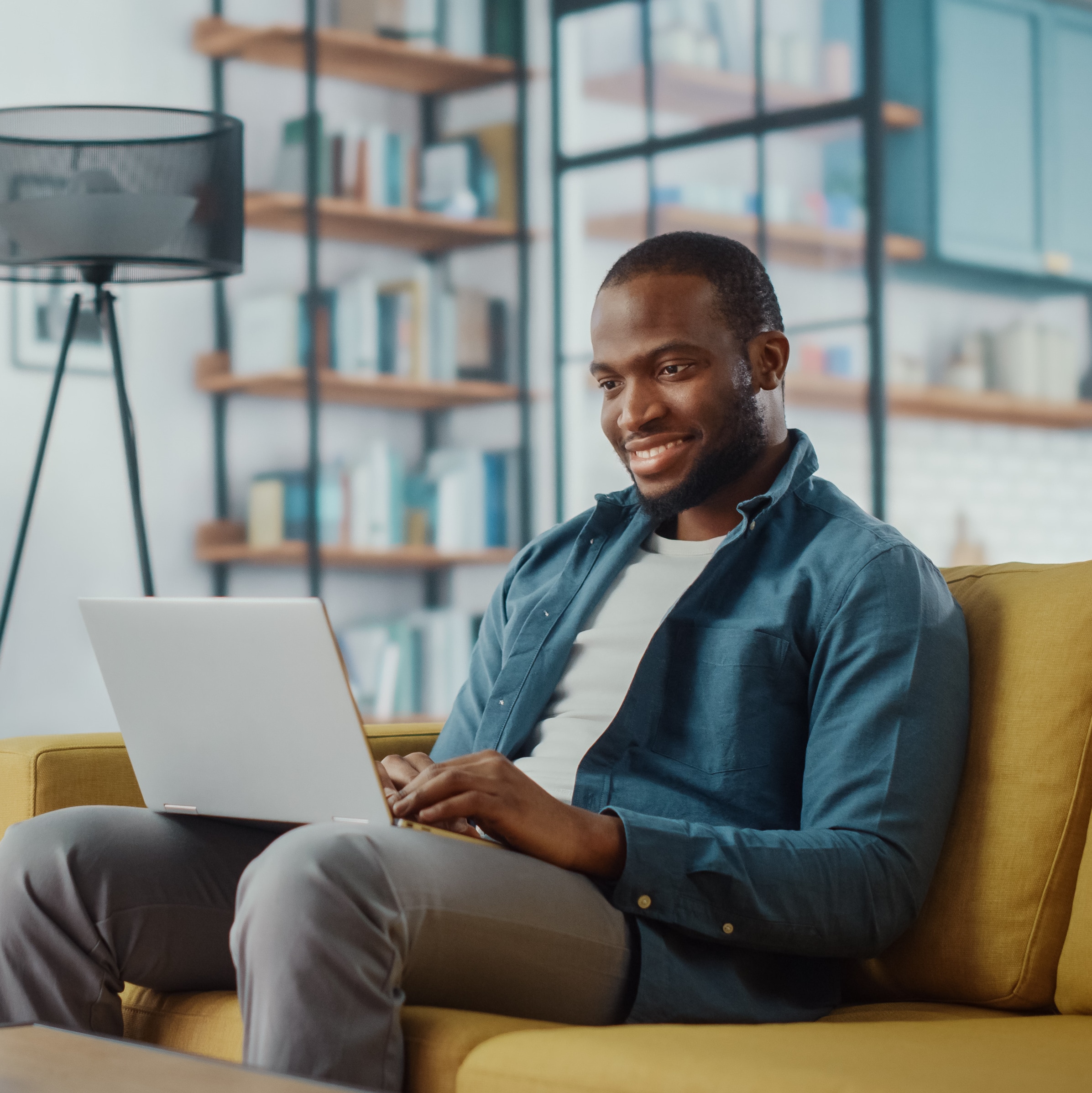 How to Make Money Online: 5 Financial Jobs You Can Do from Home ...