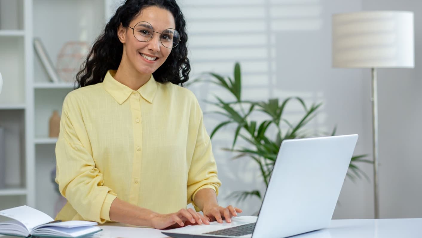 How to Apply to the Entry-Level Tax Specialist Role at TurboTax Live ...