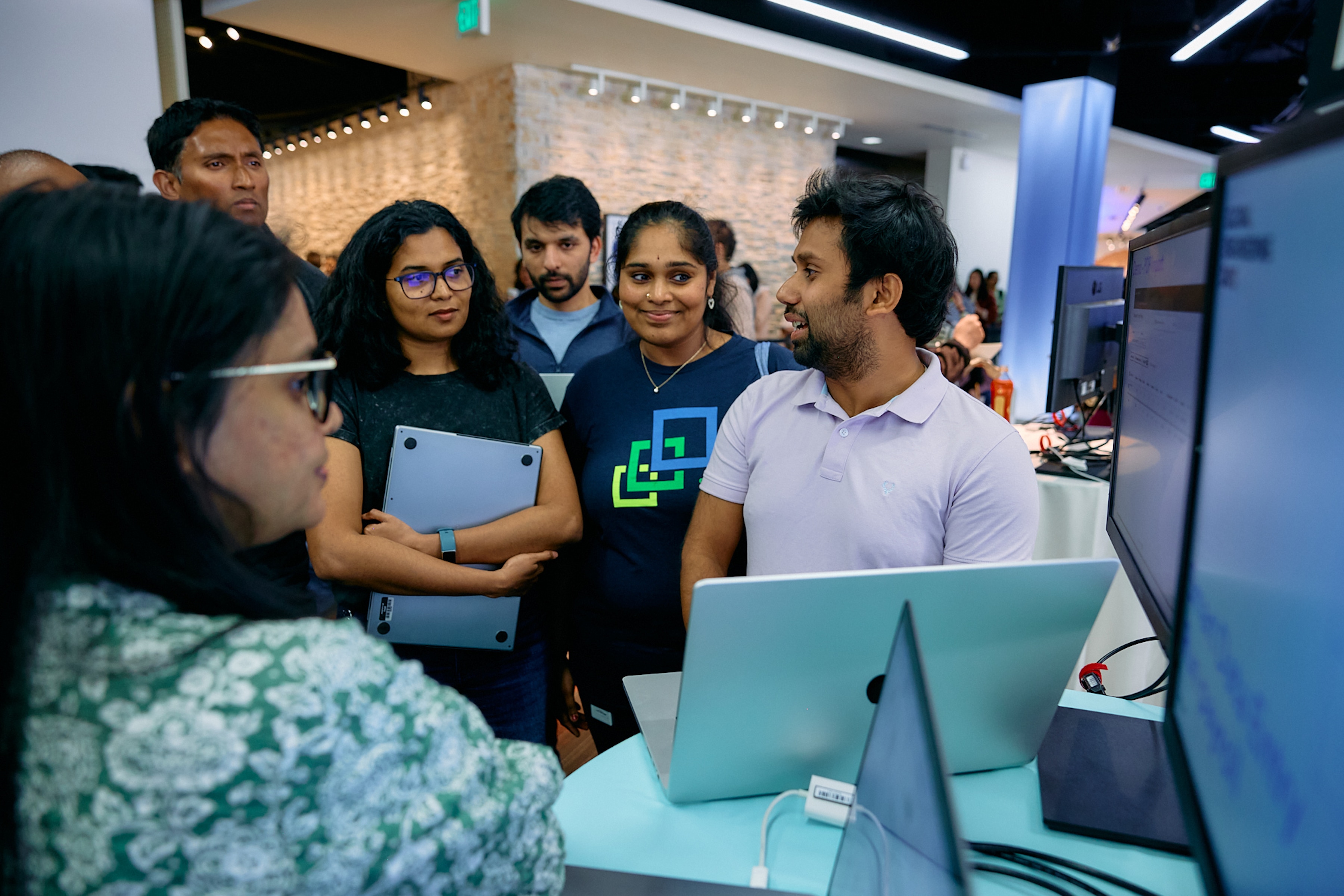 AI-powered experiences take ‌center stage at Intuit’s Global ...